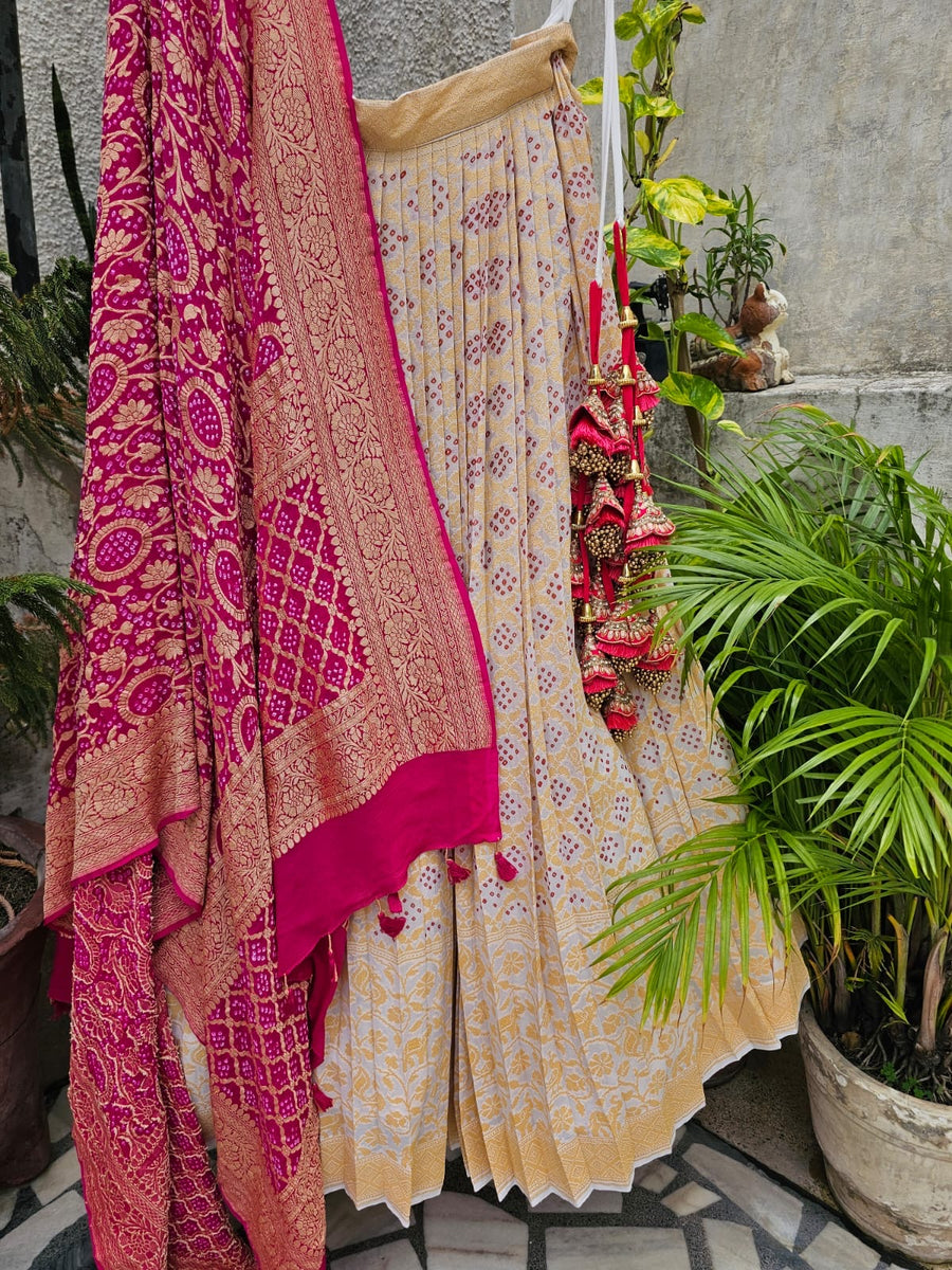 Kapaas Katha - Handloom and handmade Clothing